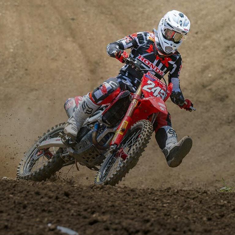 Fox Moto - Motocross & Enduro | Fox Racing® España