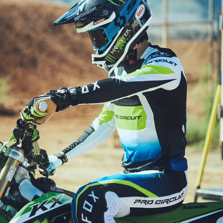 Fox Moto - Motocross & Enduro | Fox Racing® España
